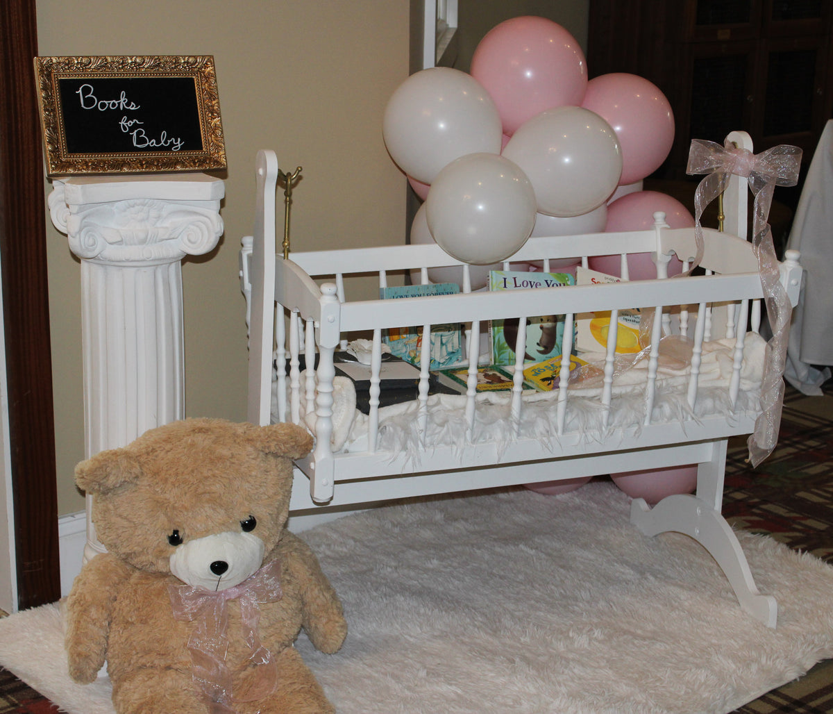 Baby Shower Display Crib Rental Set- with Small Balloon Garland ...